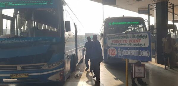 Indian Bus Travel Guide: The Ultimate Tips for First-Timers - Chai Nomad
